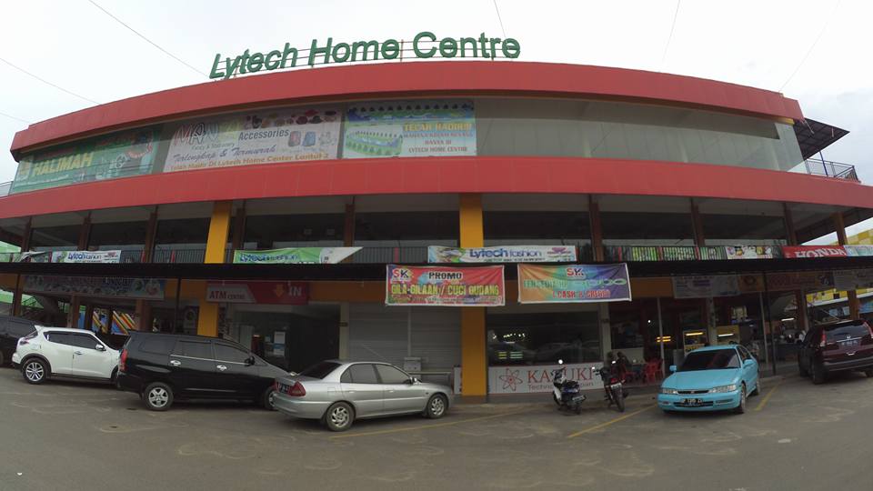 Lytech Home Centre Batam, kawasan bermain anak dan Pusat Perbelanjaan