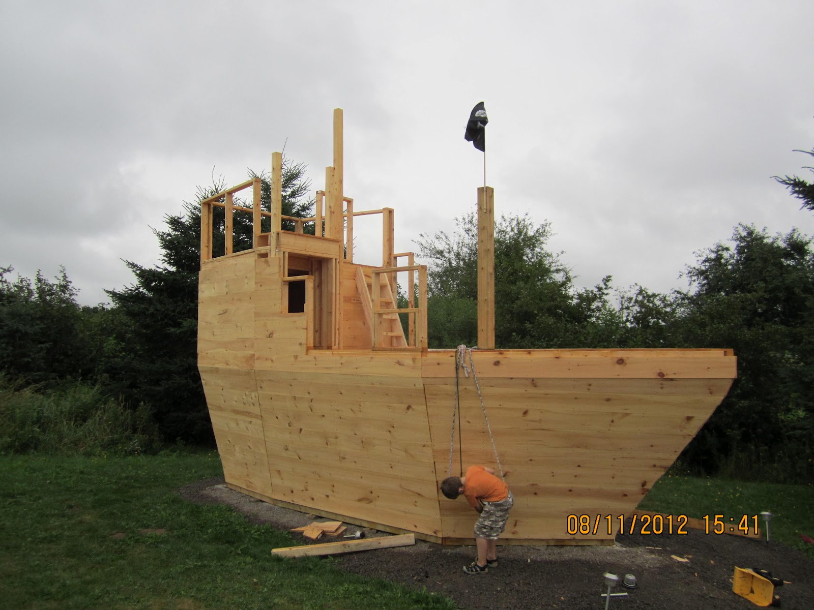 Backyard Kidz: Backyard Pirate Ship - Day 99