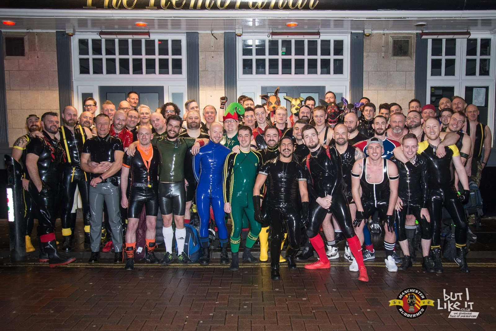 Rubber Canuck: Manchester Rubbermen Pub Crawl