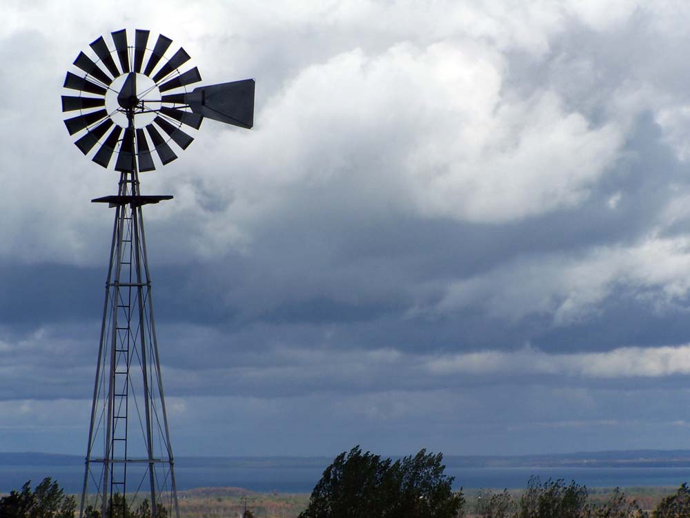 Toronto Grand Prix Tourist - A Toronto Blog: Toronto windmill stops ...