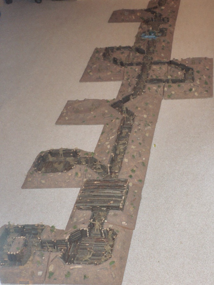 WWII Plastic Toy Soldiers: Trench System