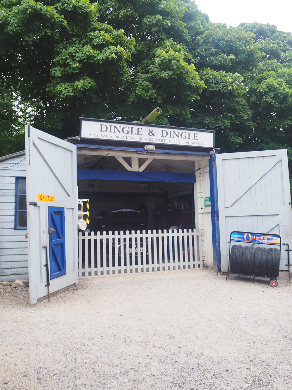 THE EMMERDALE SET TOUR | VIPXO