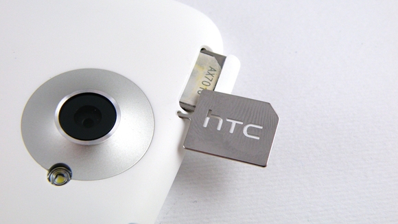 GAdGEt StARE: HTC One X review