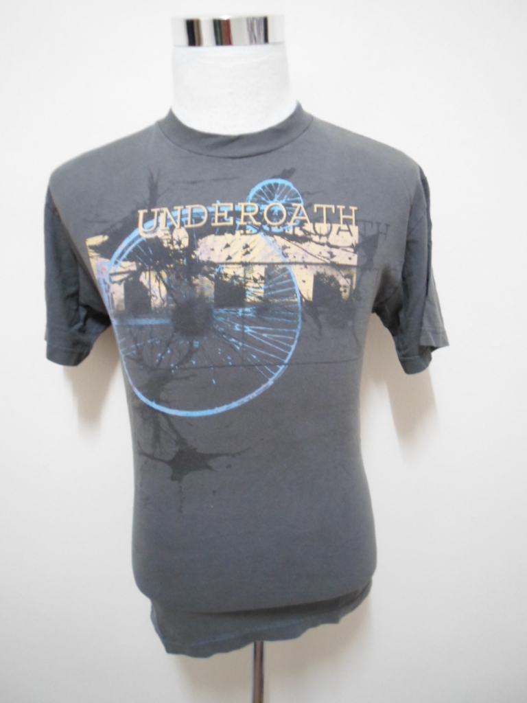 choki-choki gallery: UNDEROATH BAND T-SHIRT (SOLD)