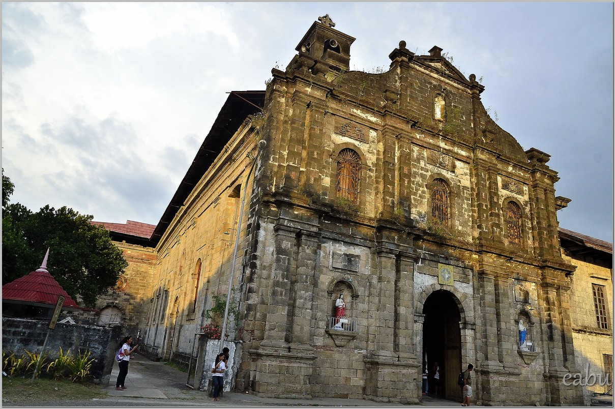 FrEsH aNd GrEeN: Sta Barbara Church