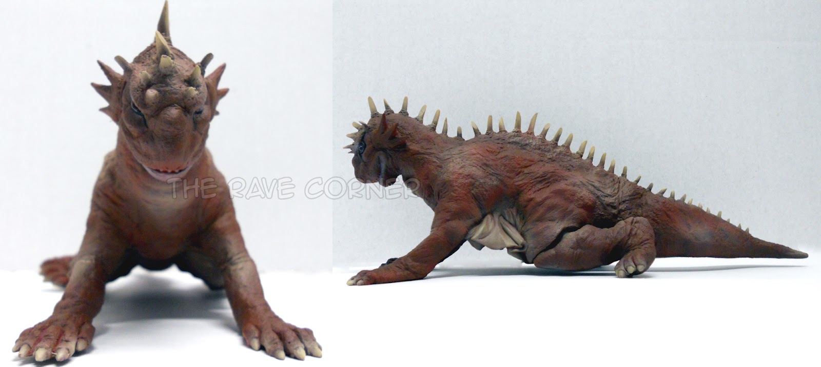 The Rave Corner: Y-MSF: Varan Figure Review