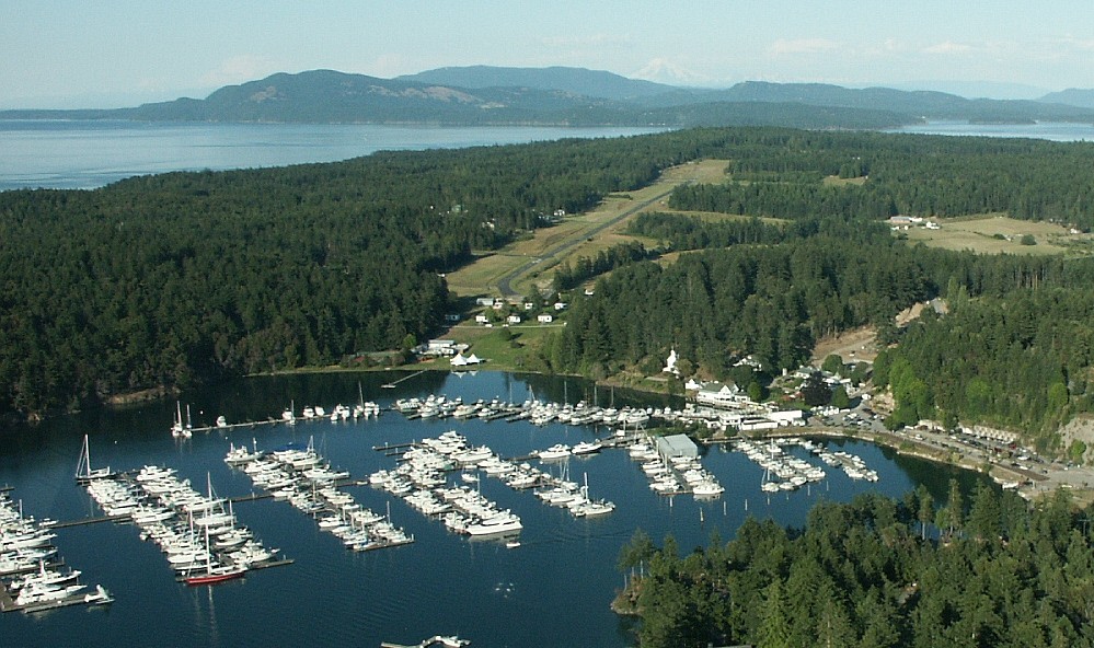 Redefining the Face Of Beauty : The Best Waterfront Resorts & Lodges ...