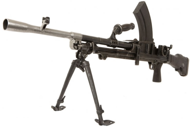 14 Senjata yang Digunakan Indonesia saat Melawan Penjajah - Jukin Blog