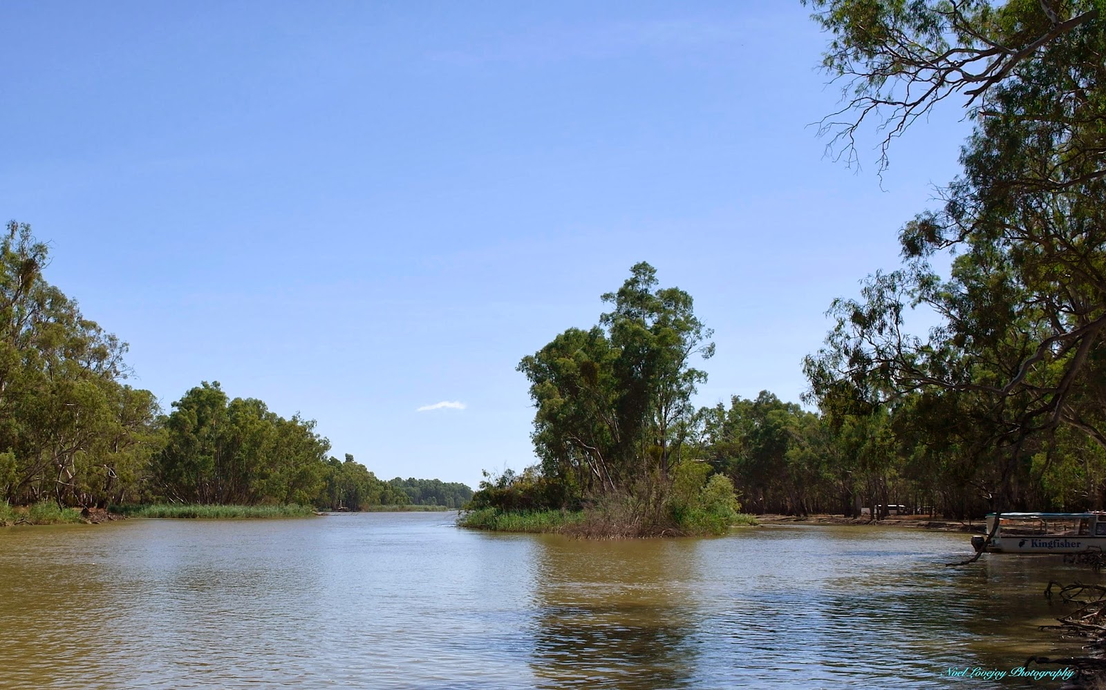 Can Go Around Australia: Barmah Lakes, Barmah State Park, Victoria.