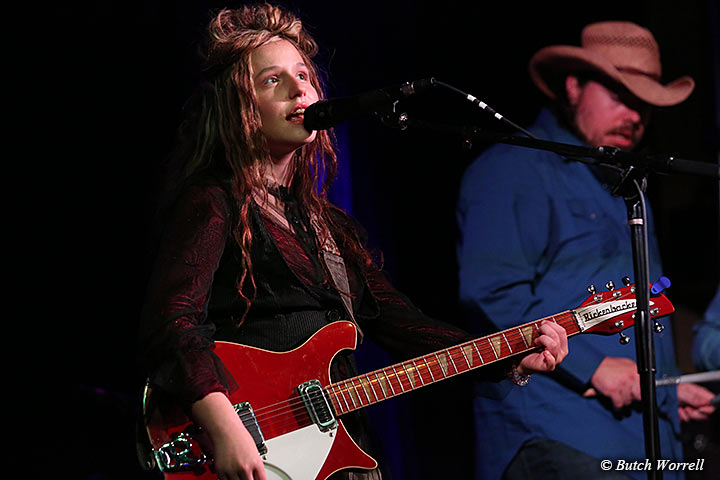 Emi Sunshine Releases new CD "Ragged Dreams" ~ Concert Photos Magazine ...