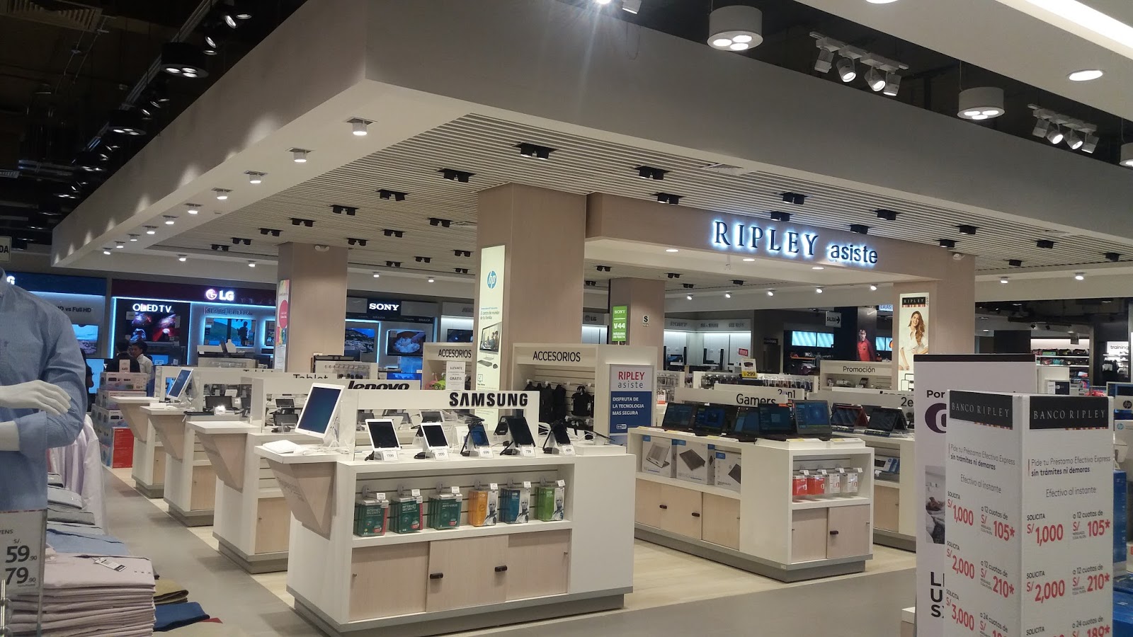 ARQ.LORENA CAVERO SOTO