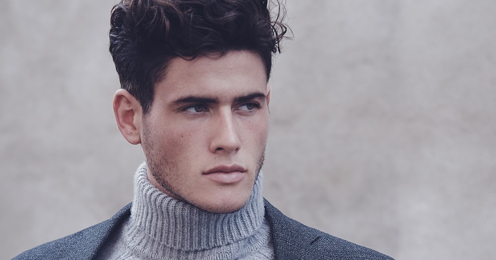 Le pull col roulé pour homme et femme