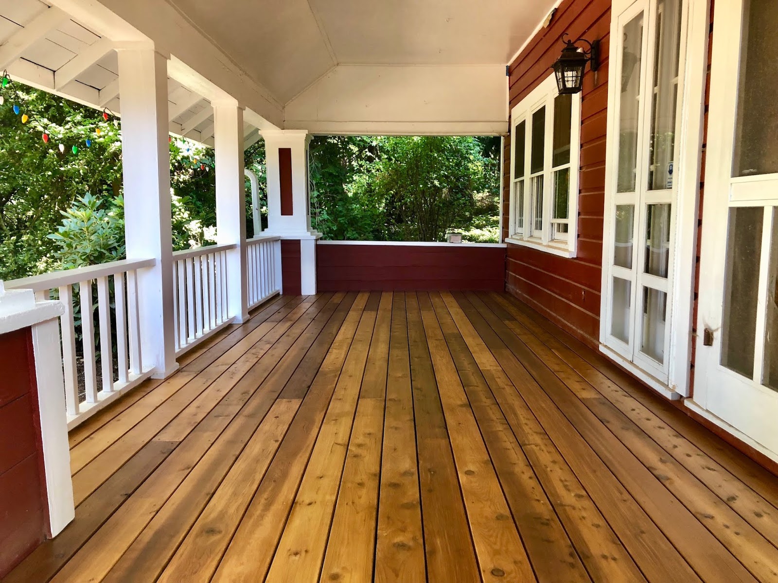 Teresa Kasner: Farmhouse Porch Restoration Finish