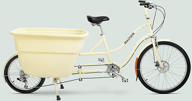 The Glamorous Triathlete: Casual Biking