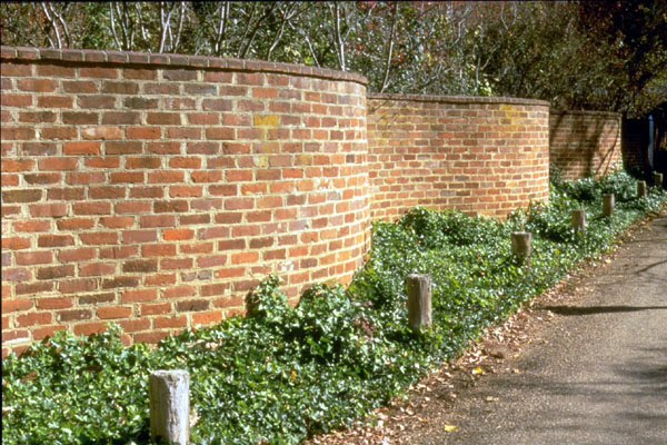 Things You Should Probably Know: Jeffersonian Serpentine Wall ...