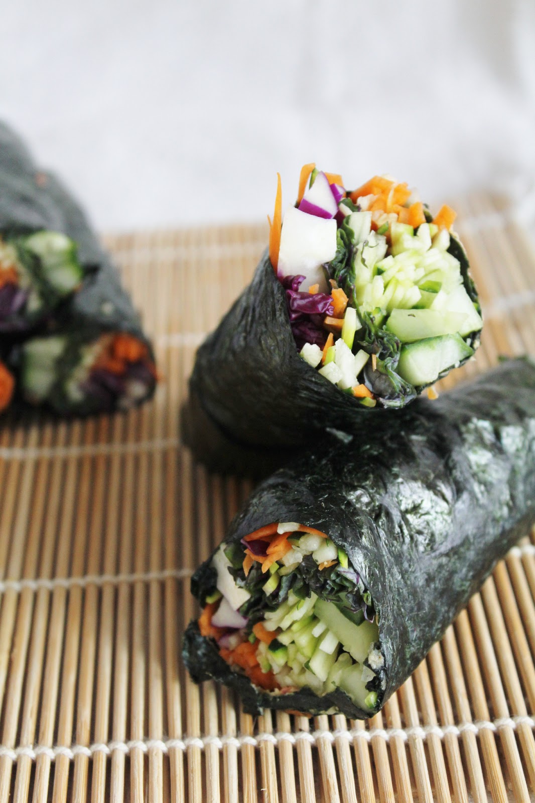 This Rawsome Vegan Life: raw nori wraps with red cabbage, cucumber ...