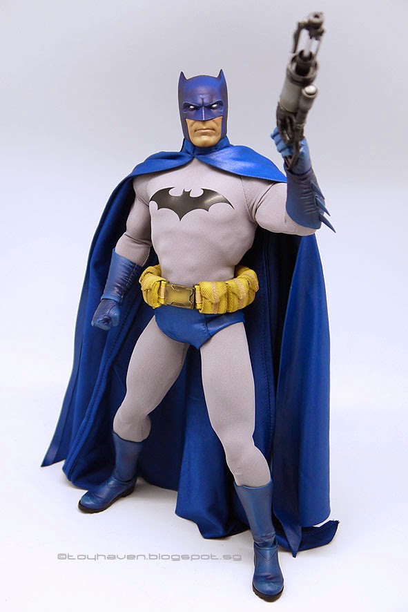 toyhaven: Review 1: Sideshow Collectibles DC Comics 1/6th scale Blue ...