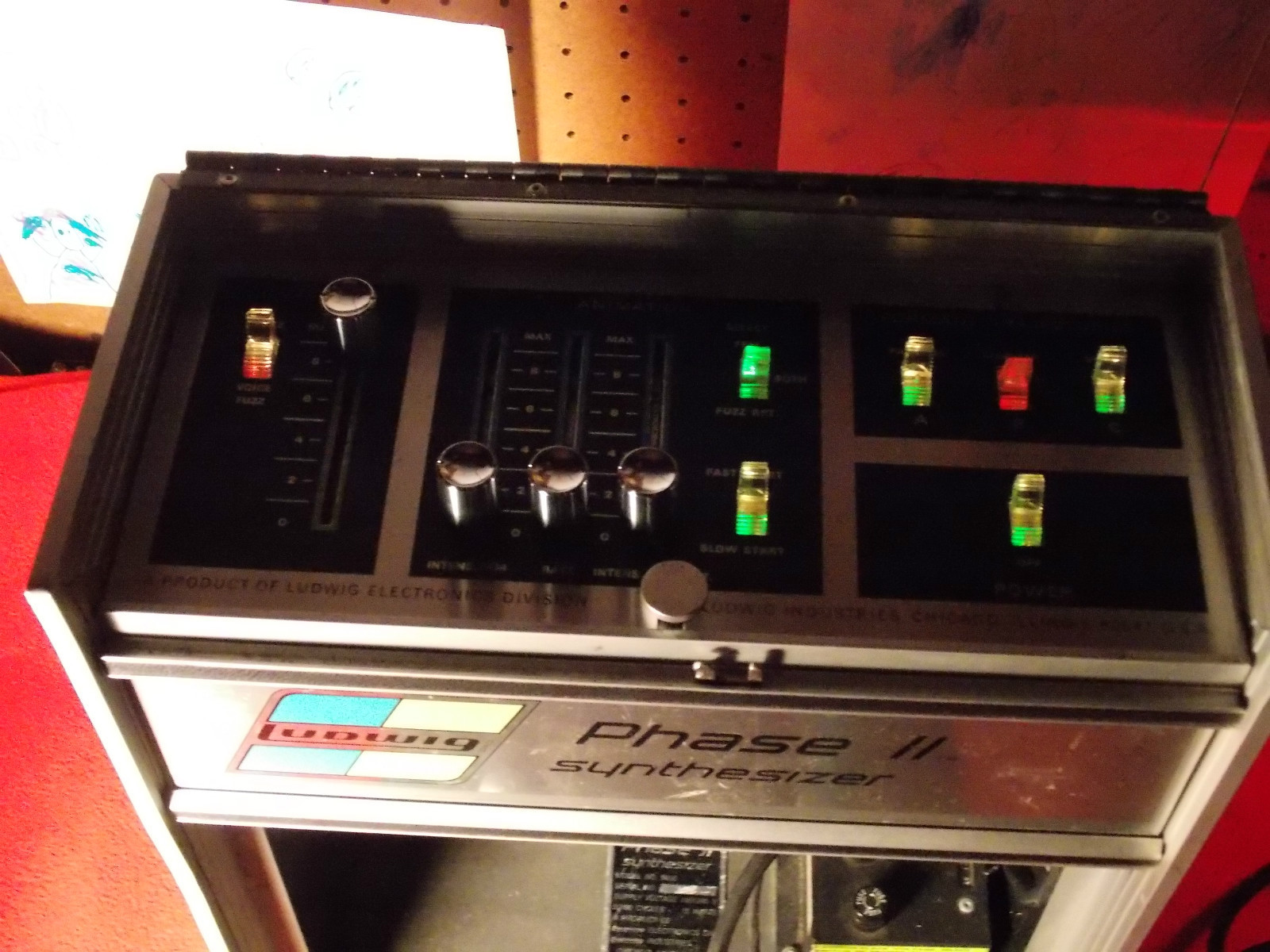 MATRIXSYNTH: LUDWIG PHASE 2 II SYNTHESIZER & Clone Comparisons