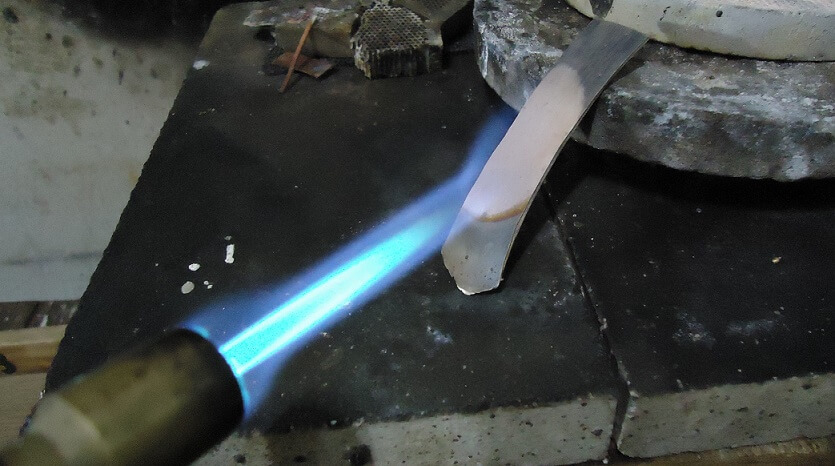Annealing silver strip