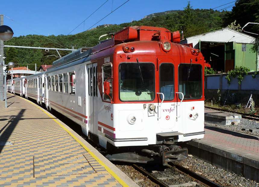 Rails sense fronteres: Renfe - Automotor sèrie 442.