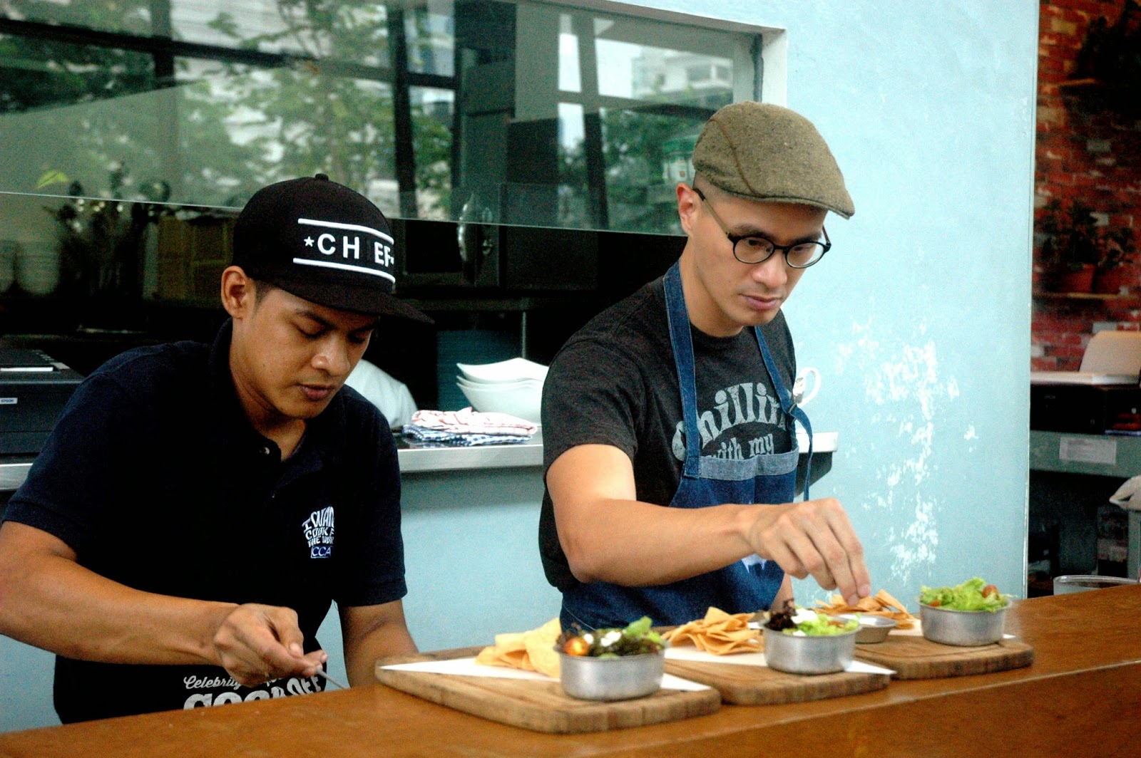 DUDE FOR FOOD: Turning Japanese with a Spin at Nomama Artisanal Ramen ...