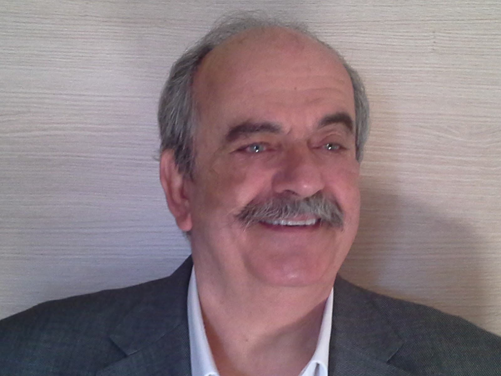 ΕΣΧΑΤΗ ΓΡΑΜΜΗ ΑΝΑΣΧΕΣΕΩΣ: Γειά σου ρε Κοιμήση πασοκτζή, τσίφτη και ...