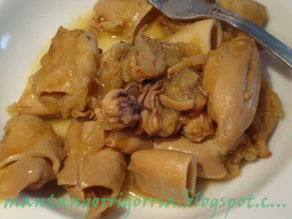 Amona Mantangorri: Pimientos rellenos de chipirón