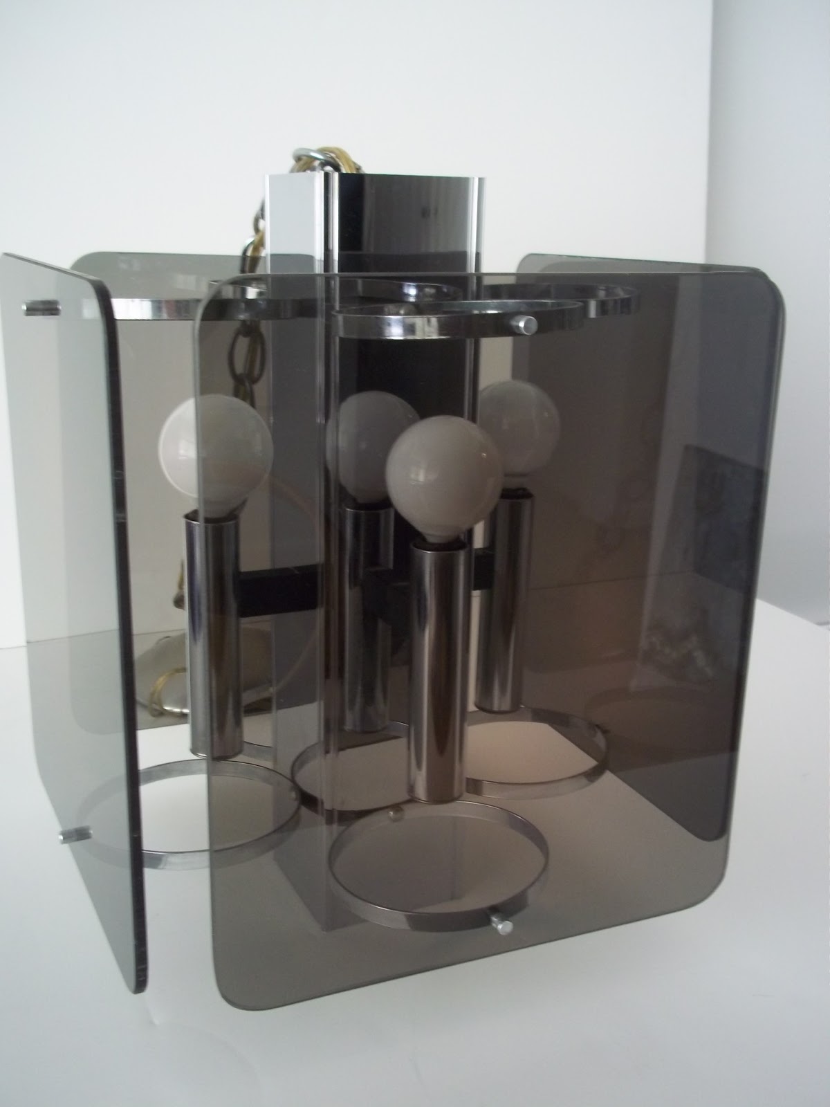 modern20: Vintage 70s Mid Century Modern Chrome & Smoke Plexiglass ...