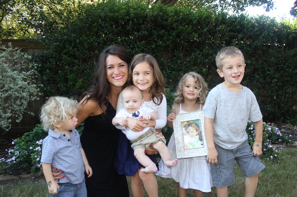 Homespun Devotions: The Inner Views of Caroline Harries