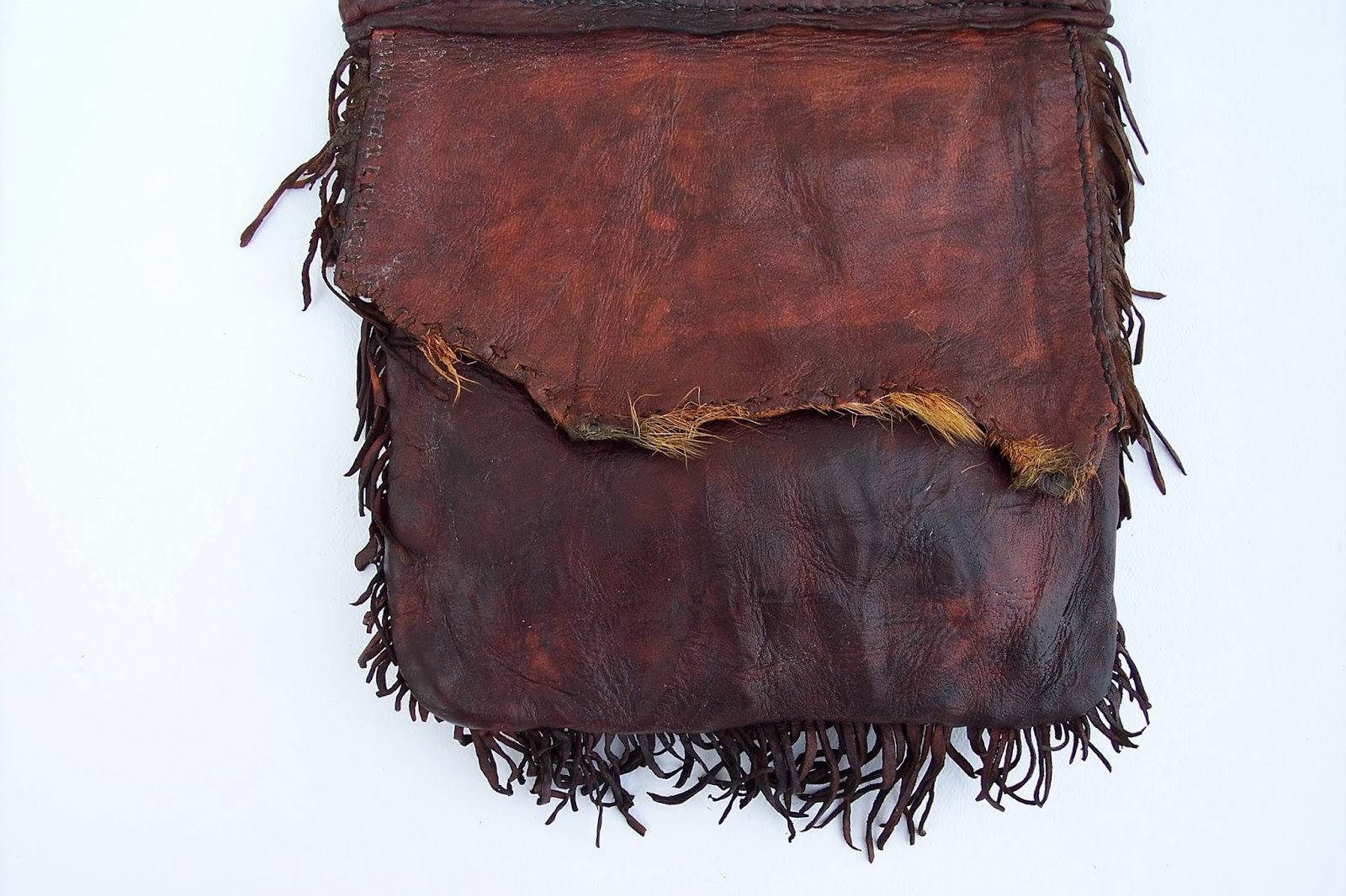 Contemporary Makers: Hnting Pouch by David Umbel