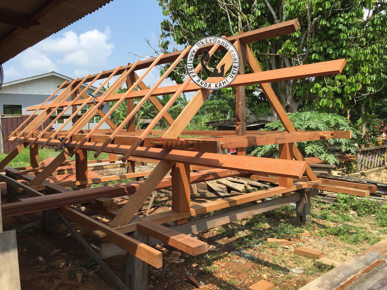 struktur bumbung kayu - William Jackson