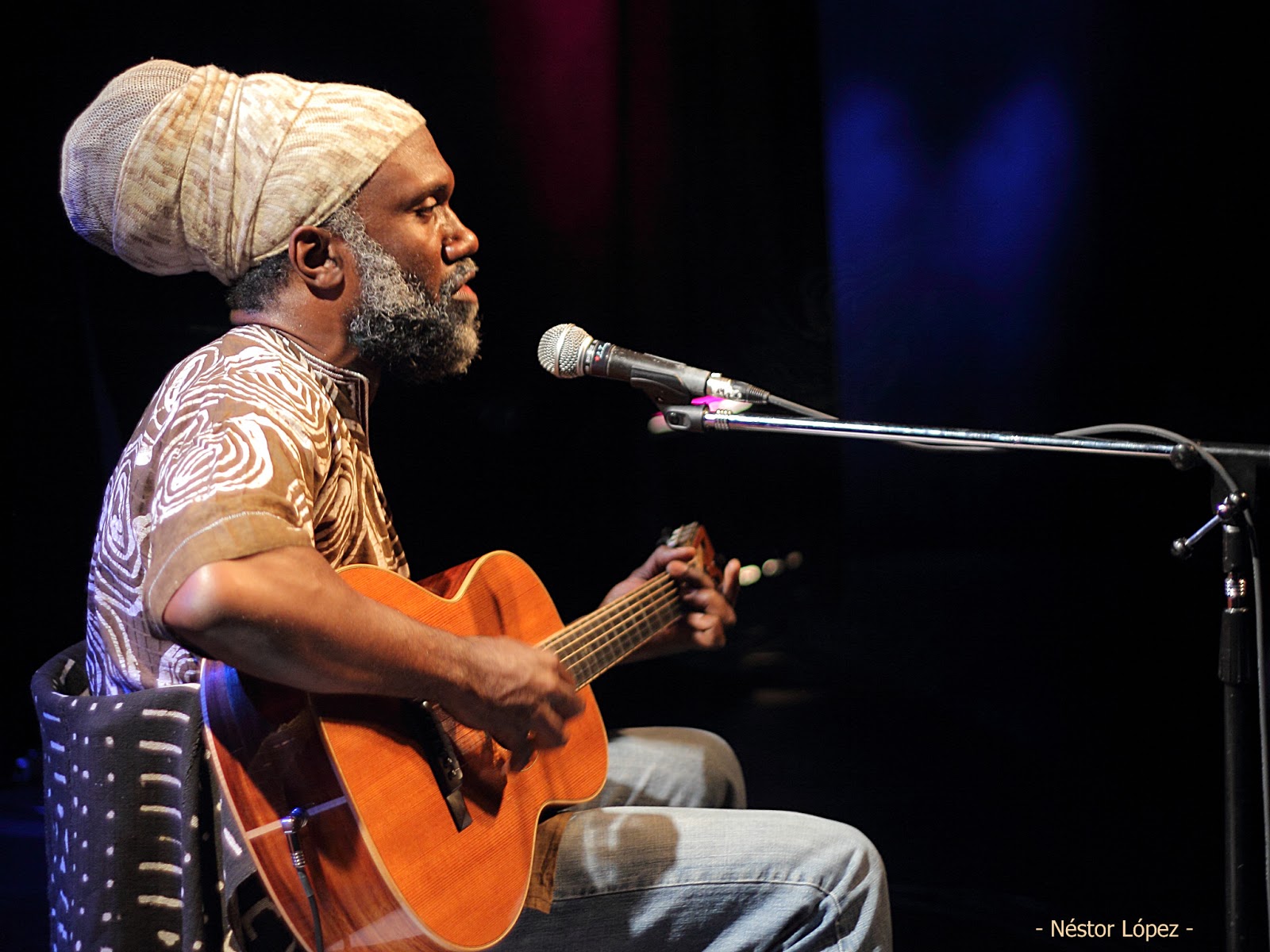 MALBEC & BLUES: Una clase magistral de country blues