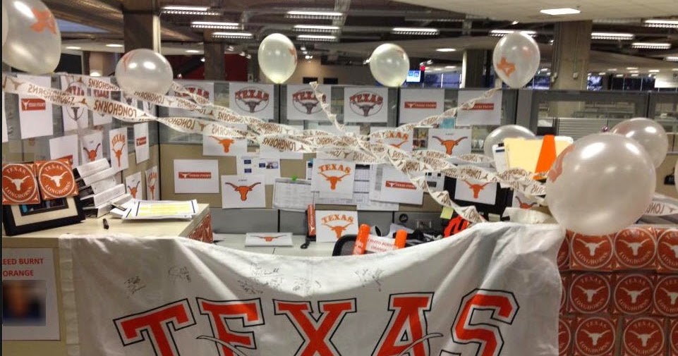 Cubicle Chic: Sports Team Decor for Your Office Space | The Style Ref ...