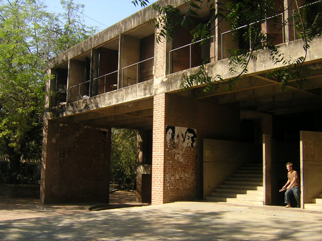 ARCHITECTURE STUDENT'S CORNER: B.V.DOSHI - CEPT, AHMEDABAD