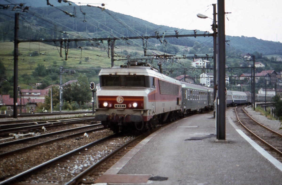 LA PASSION DU TRAIN: BB-9200