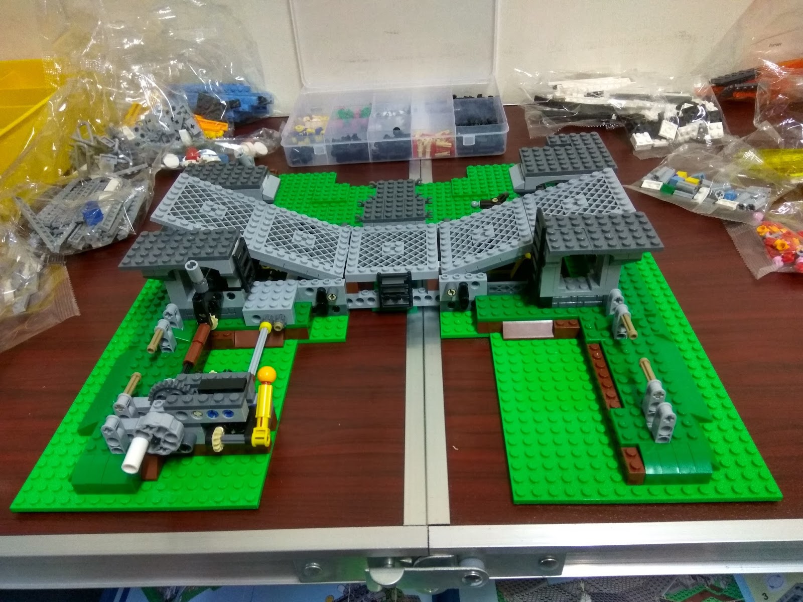 .: Monkeys Can Game :.: LEPIN 15012 Ferris Wheel Review