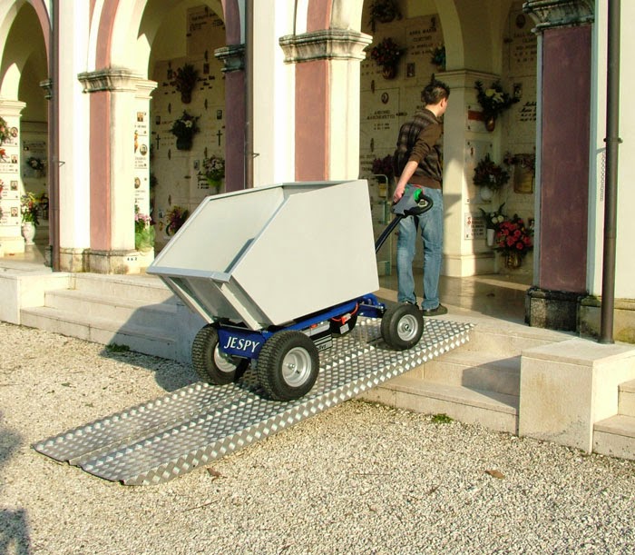 Powered Platform carts Zallys