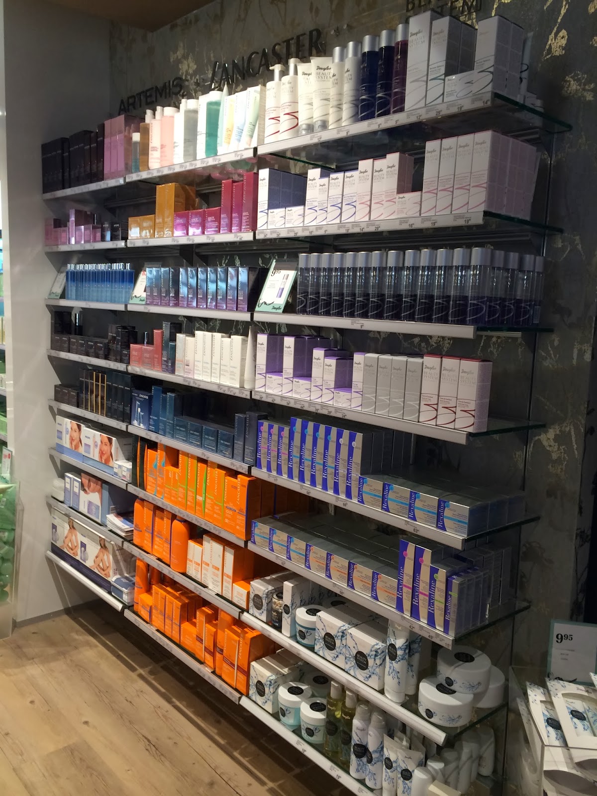 Dutch Gurl: Opening Douglas Store in Eindhoven