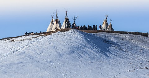 Monroe Gallery of Photography: Gallery Photographer Ryan Vizzions ...