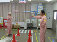 Japanese Corporate Culture - Business Manner「日本企業のマナー • ビジネスマナー」(指差呼称)