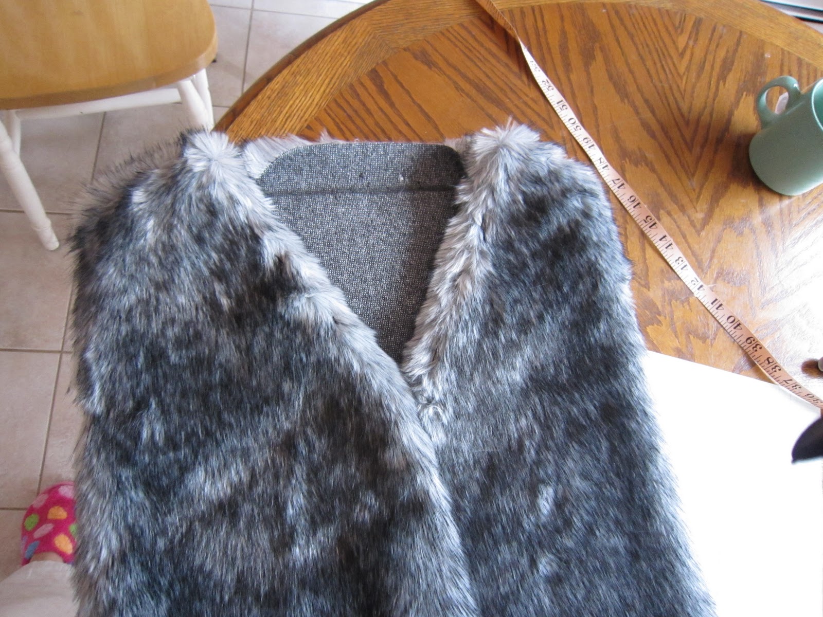 Pretty China Doll: DIY: Fur Vest and Belt