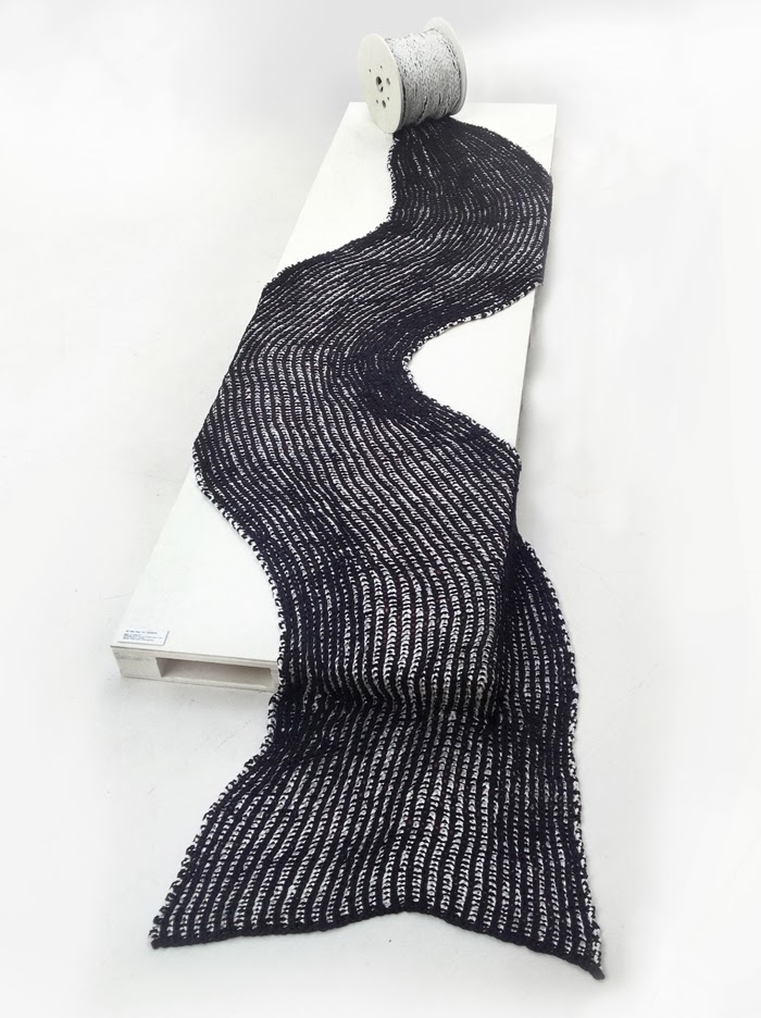 Re Rag Rug: 10.SQUEEZE