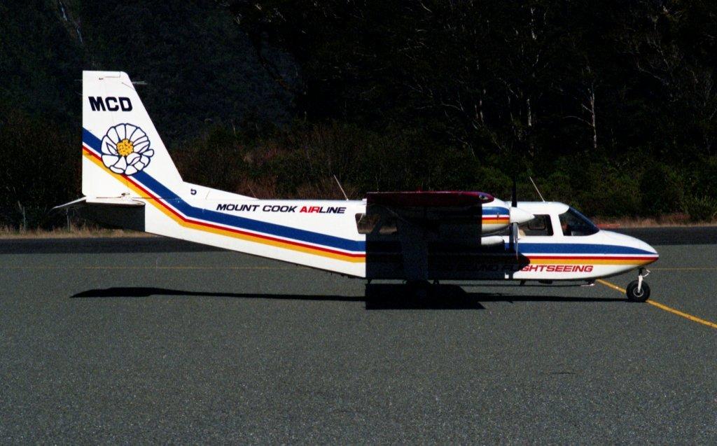 3rd Level New Zealand: The Last Days of the Lily at Milford Sound ...