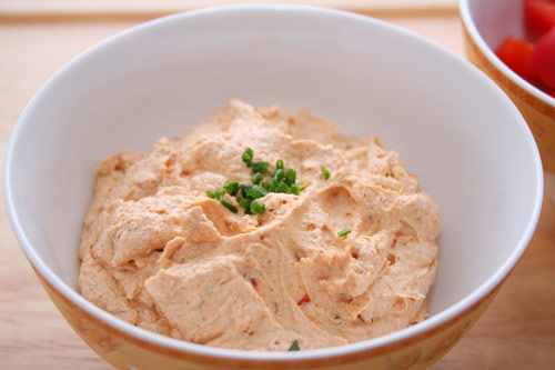 A Bite Of Bulgaria: Caviar from Curd (Rodopian Breakfast)