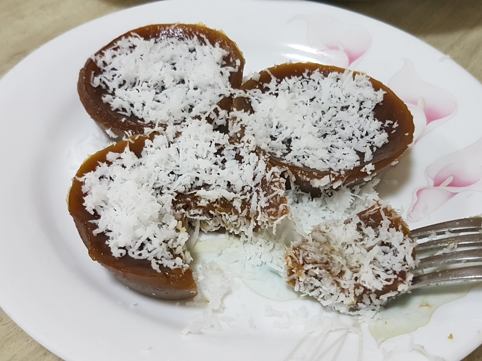 Kasher's Kitchen: Kutsinta (Kutchinta or Cuchinta)