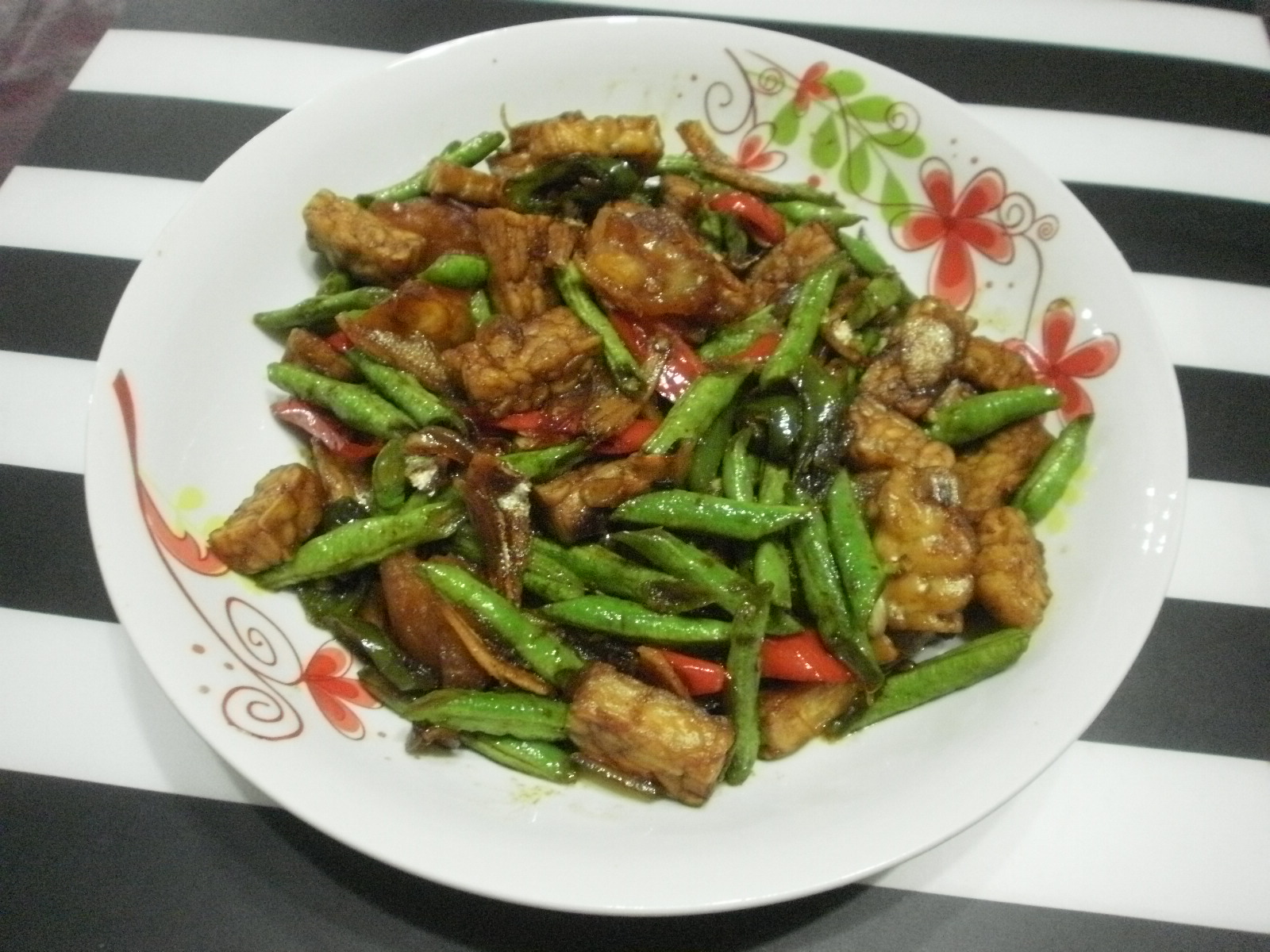 Zara ♥ Baking: OSENG KACANG PANJANG