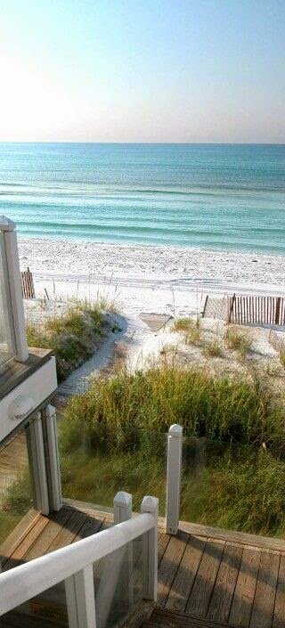 Rooms Bloom: Beach House & Pinterest