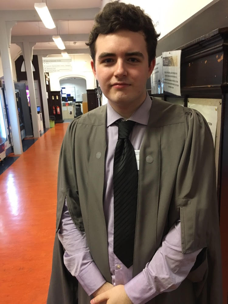 Doñana bilingüe: Let's welcome our new language assistant: Luke McWilliams.