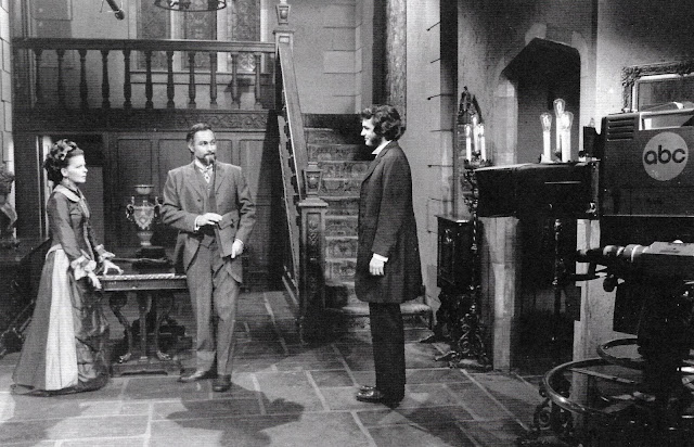 Shadows on the Wall: An Online Dark Shadows Fanzine: 1897: Behind the ...