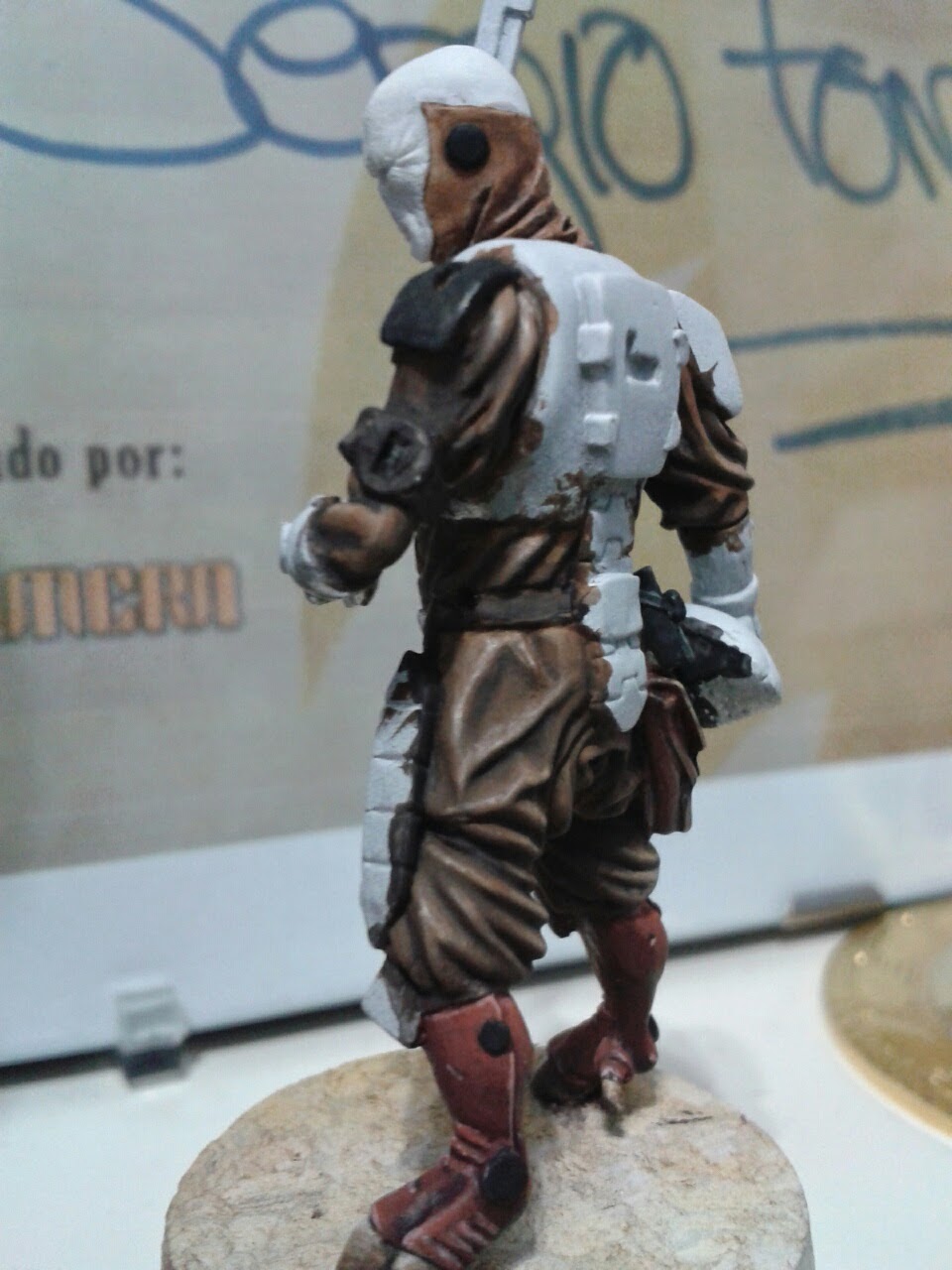 Eureka! miniature painting: Tau Firewarrior 56mm